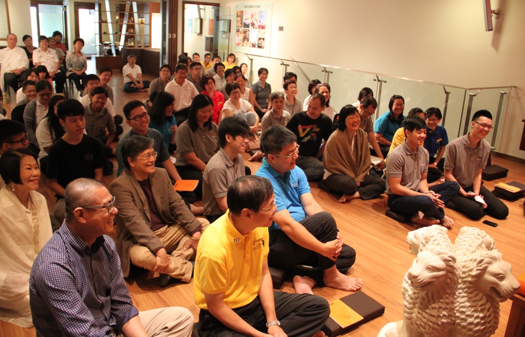 Devotees listening joyfully to the Dhamma teachings by Bro Tan, 16 ...