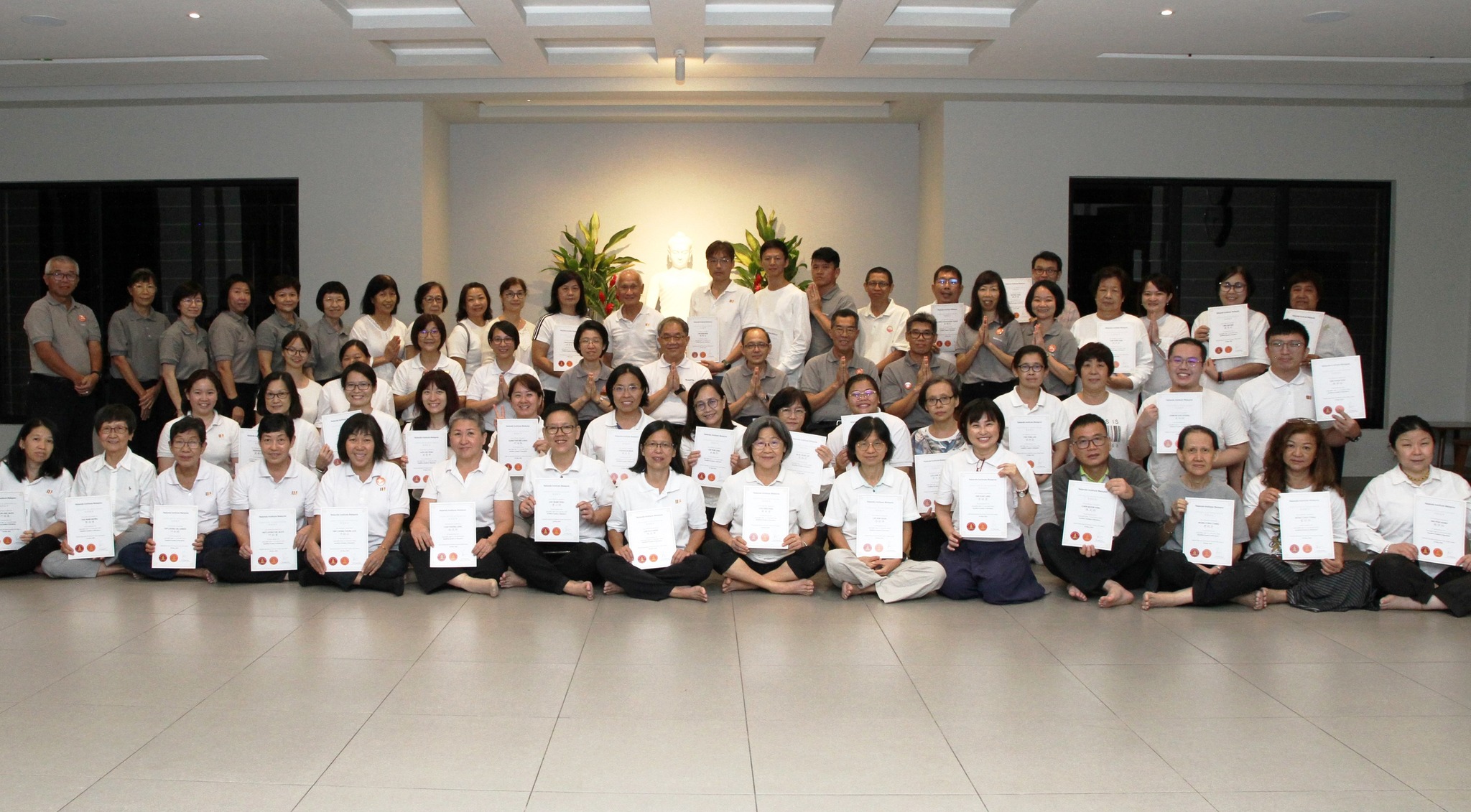 BPS 104 participants complete their course at Wisdom Park – Nalanda Buddhist Society