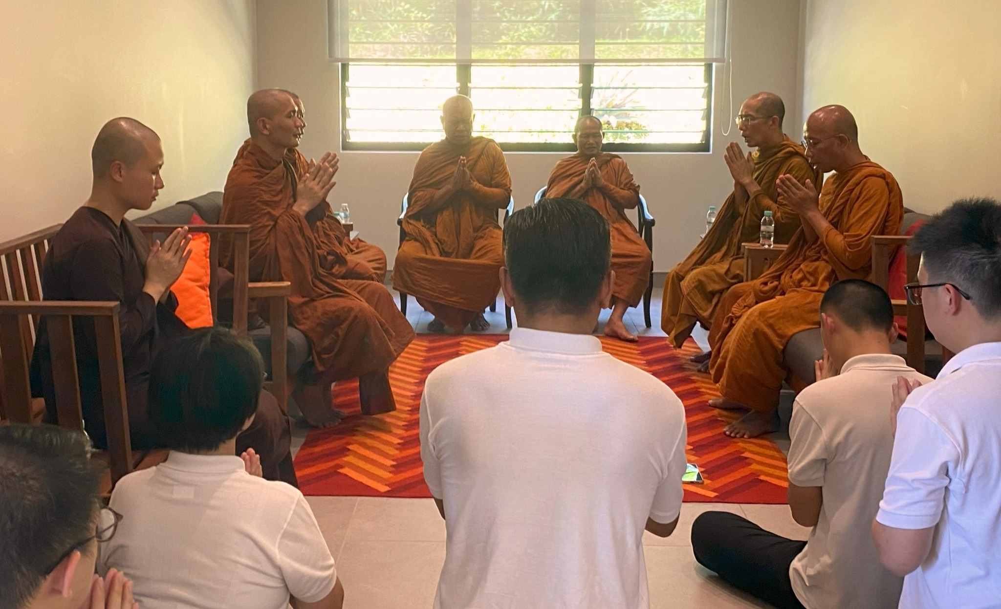 Thai forest monks visit Wisdom Park – Nalanda Buddhist Society
