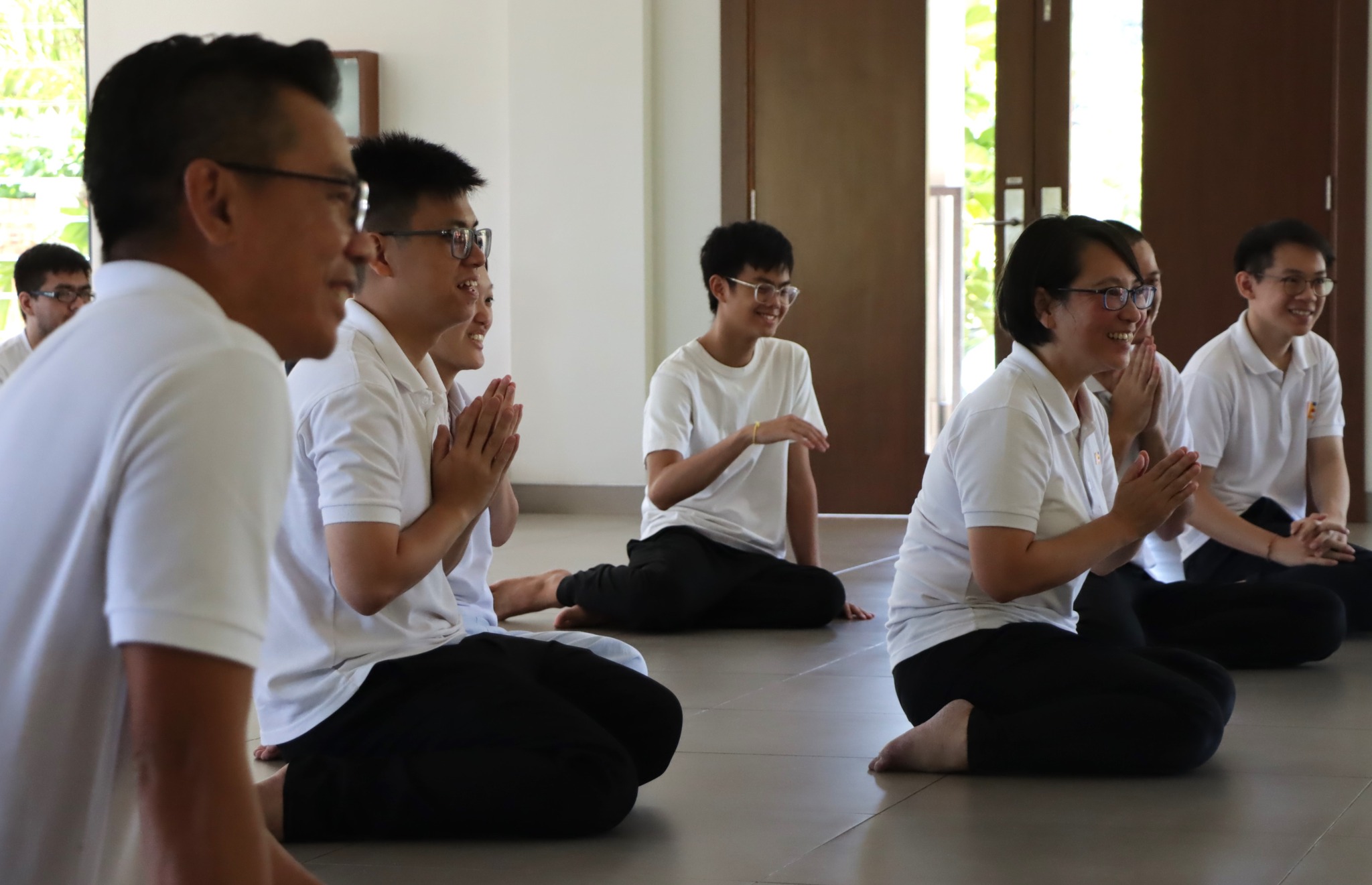 Thai forest monks visit Wisdom Park – Nalanda Buddhist Society