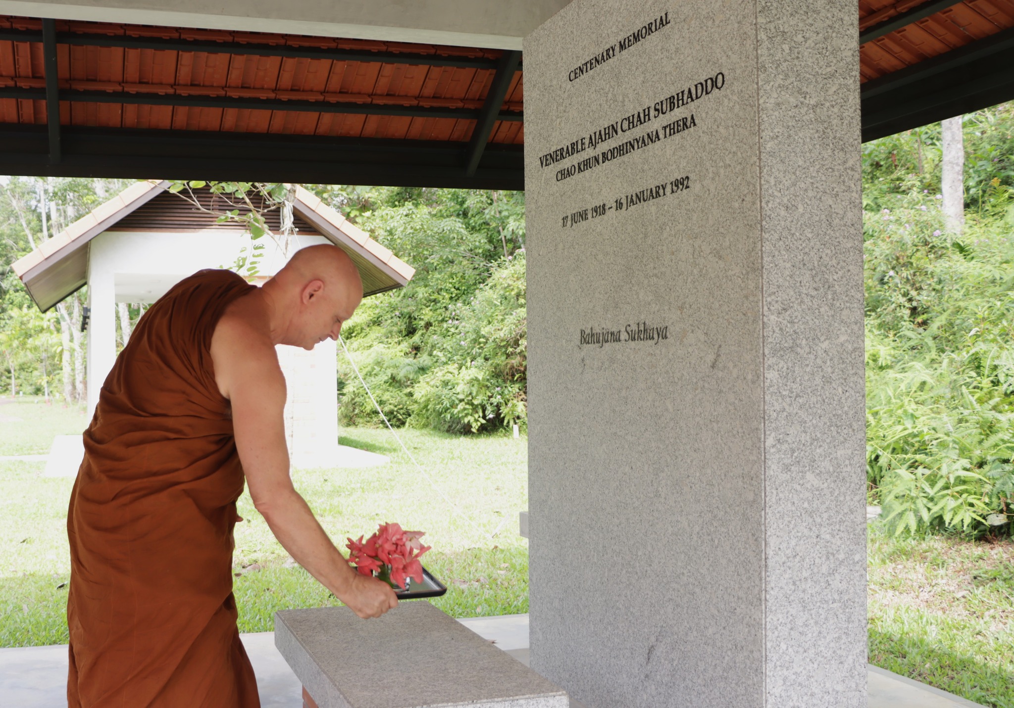 Hosting Ajahn Jayasaro with gratitude and appreciation – Nalanda ...