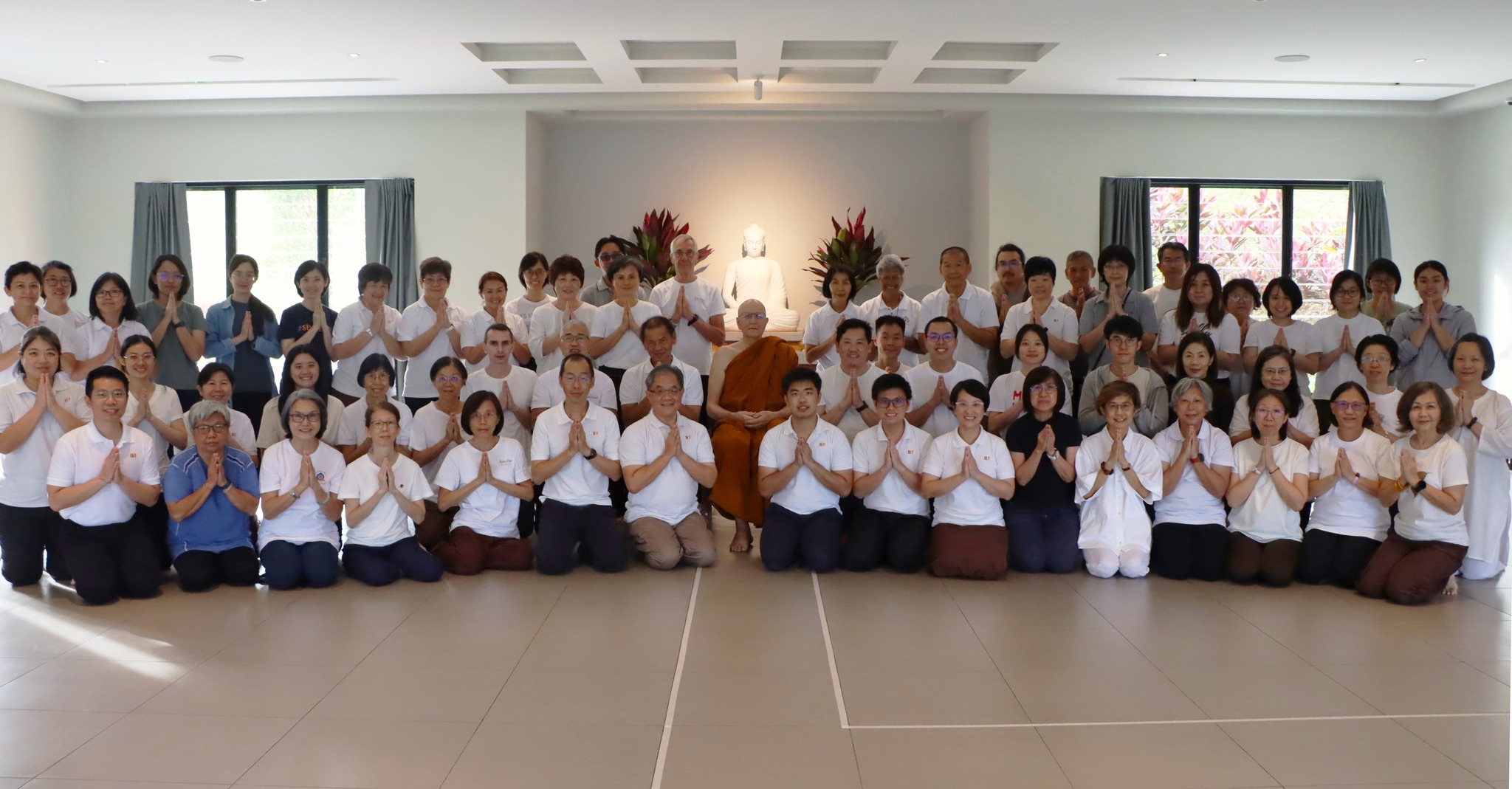 Meditation retreat led by Luang Por Viradhammo – Nalanda Buddhist Society
