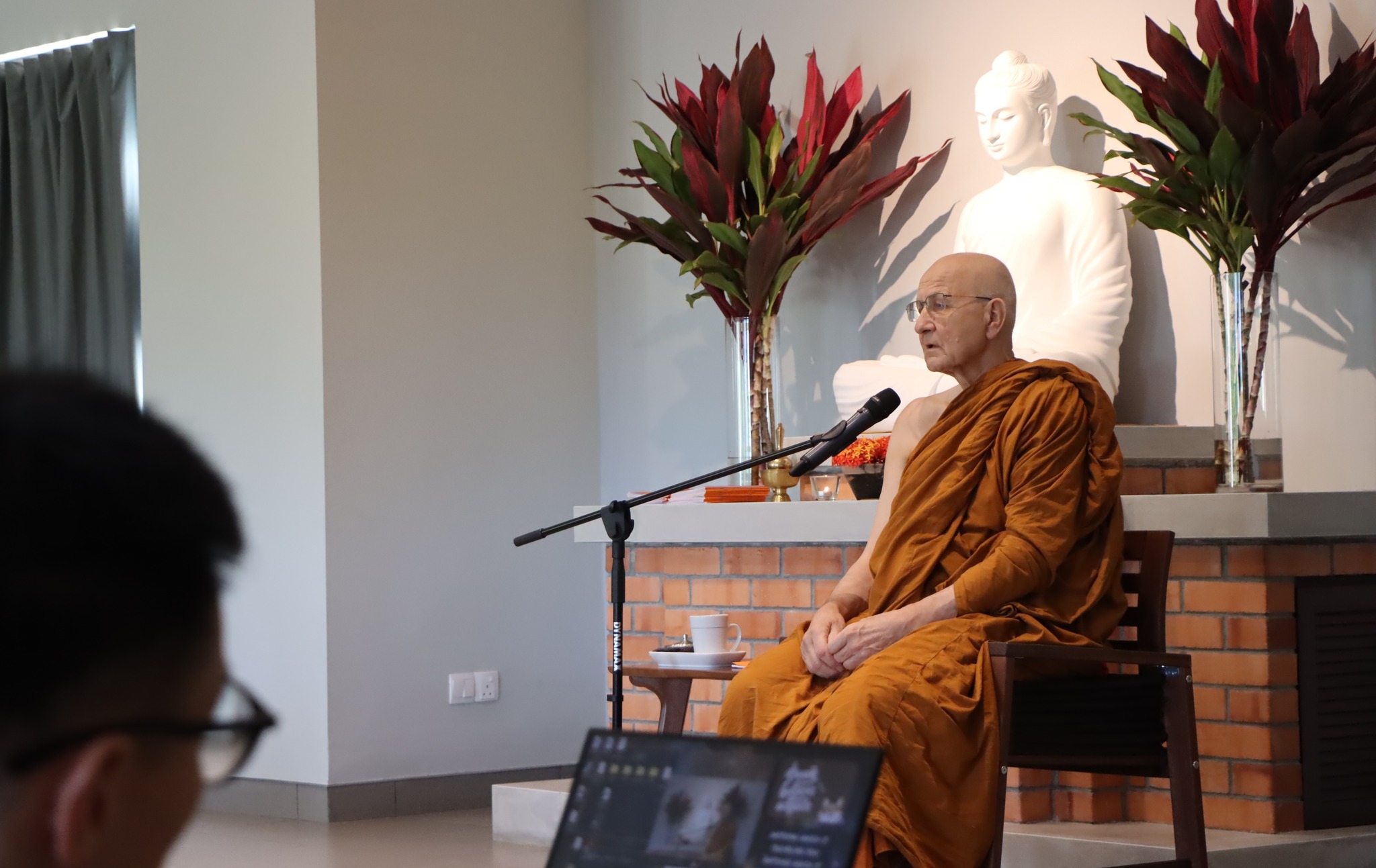 Meditation retreat led by Luang Por Viradhammo – Nalanda Buddhist Society
